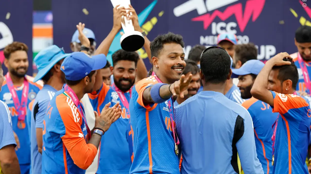 Hardik Pandya Takes A Jibe At Wankhede Crowd With Cheeky Post Ahead Of India's T20 WC Victory ...