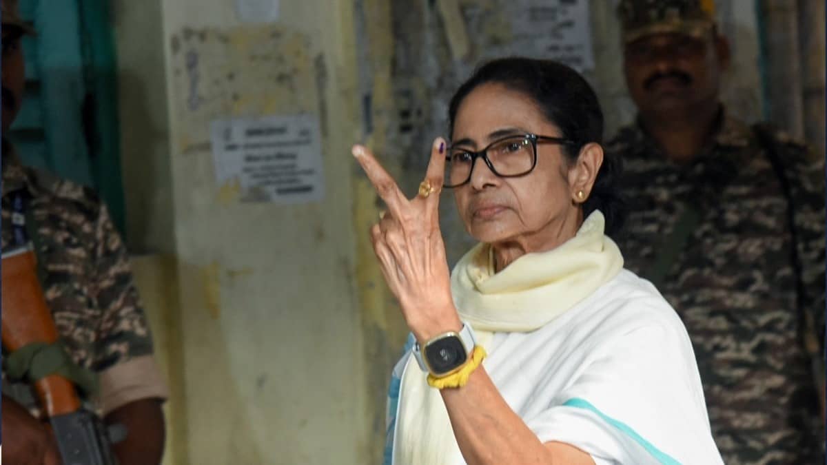 'Never Seen This Before': Mamata Banerjee Alleges Atrocities by Central ...