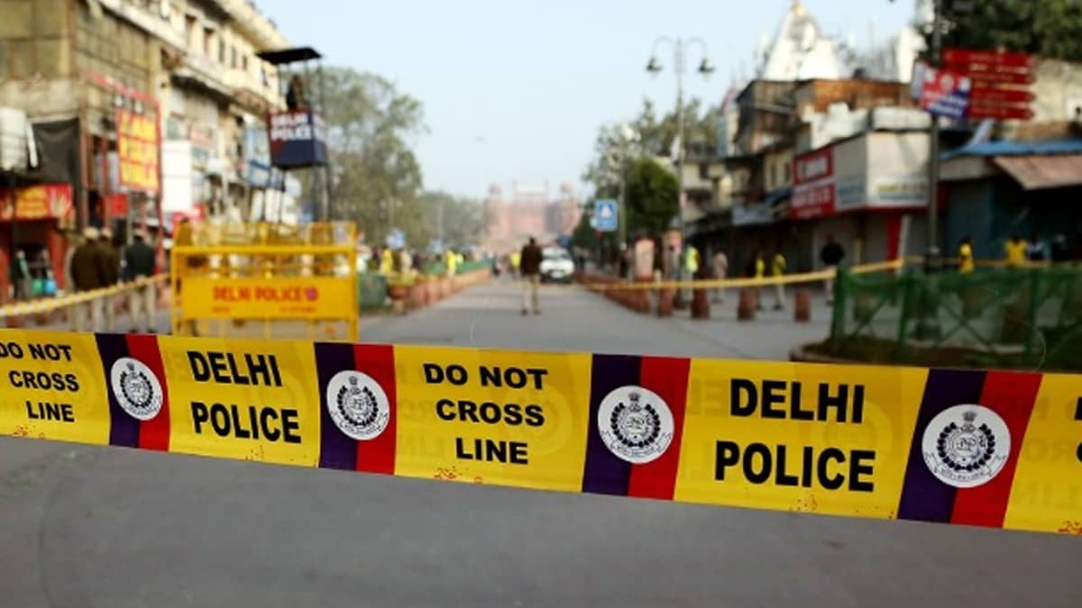 Delhi Police Launches Joint Foot Patrolling Drive to Boost Safety and ...