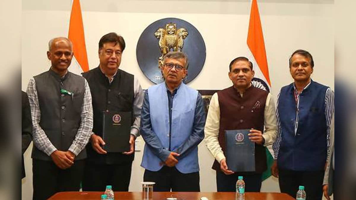 MoD Signs ₹449-Crore Deal To Procure 20 Enhanced Jammers For Indian ...