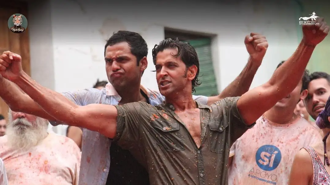 Hrithik Roshan, Katrina Kaif, Abhay Deol, Farhan Akhtar's Candid ...