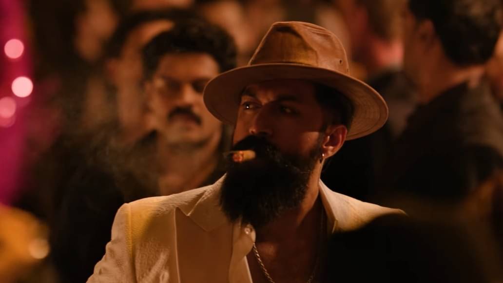 यश स्टारर ‘टॉक्सिक’ की शूटिंग अंग्रेजी और कन्नड़ में शुरू | Republic Bharat