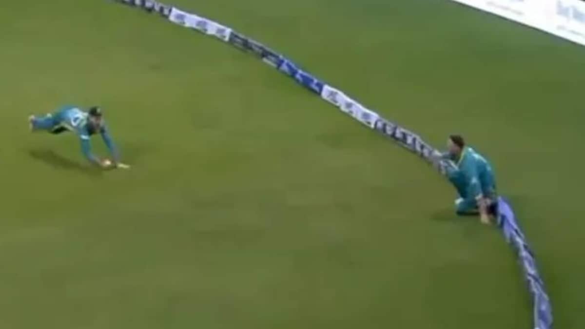 Virat Kohli's Ex-Teammate AB De Villiers Takes Stunning Catch To Send Yusuf Pathan Packing ...