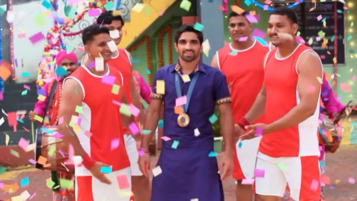 TMKOC: Paris Olympic Medallist Aman Sehrawat Gets Hero's Welcome On His ... TMKOC: Paris Olympic Medallist Aman Sehrawat Gets Hero's Welcome On His ...