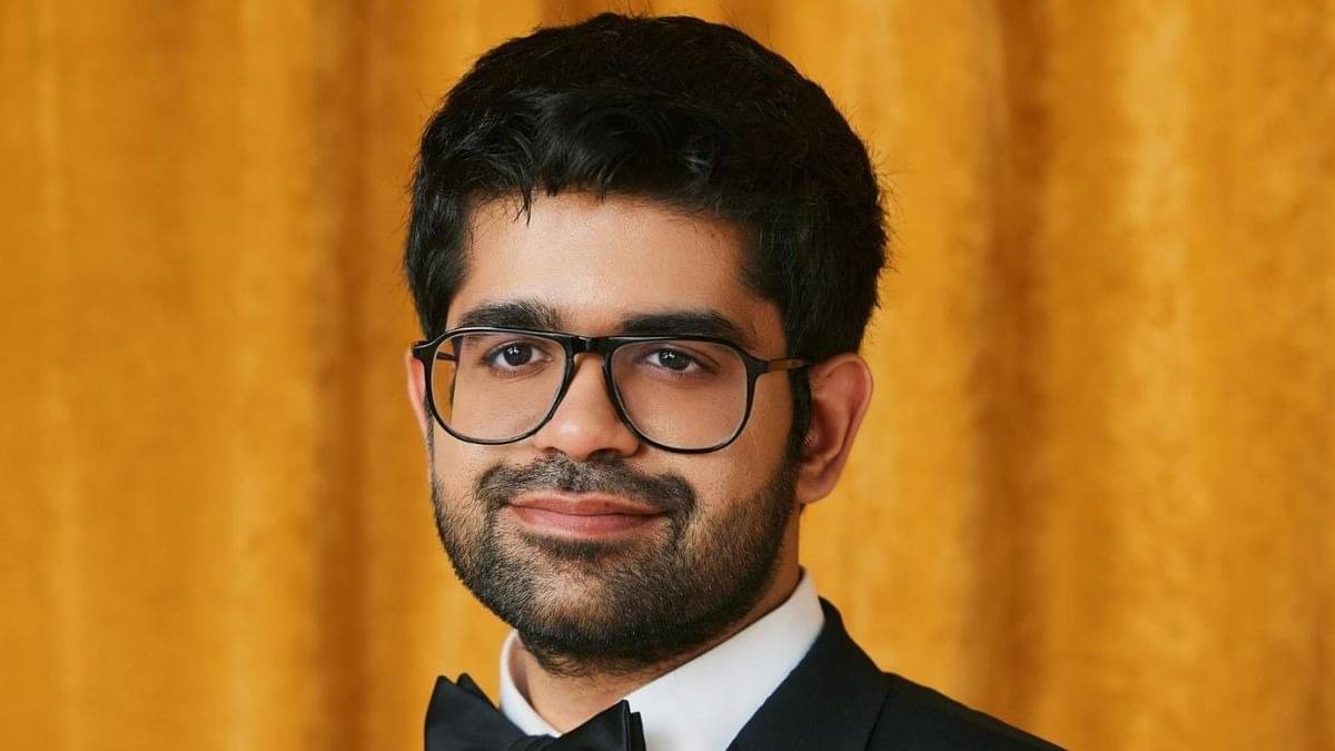 Invest in AI, Not Doom-Scrolling—Perplexity AI Indian CEO’s Advice to ...