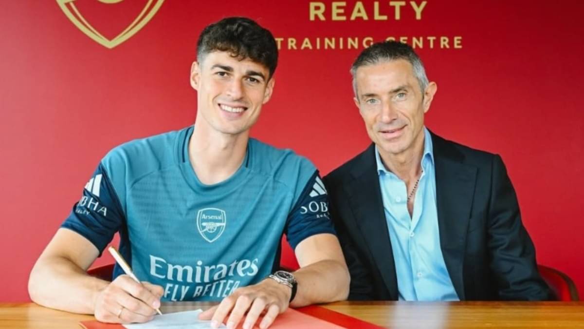 Kepa Arrizabalaga Is A Gunner! Spanish Goalkeeper Signs Three-Year Contract With Arsenal Worth 5 ...