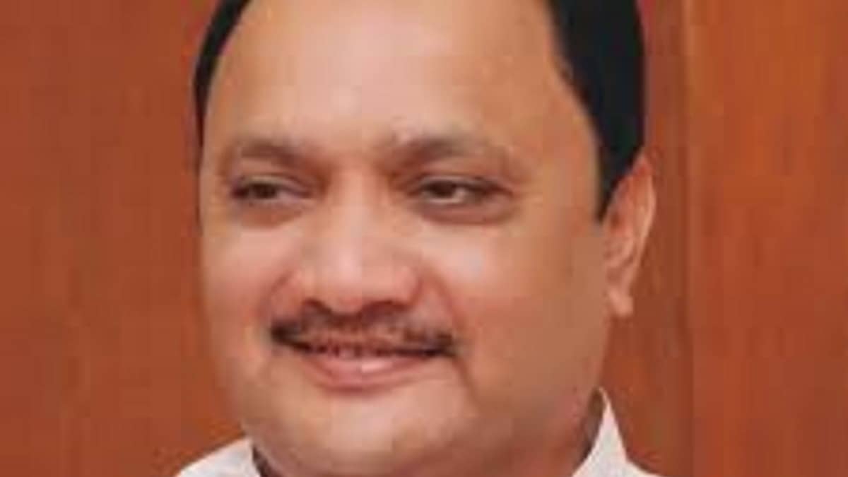 Maharashtra Polls: Ex-CM's Son Upset After Congress Denies Him a Ticket ...