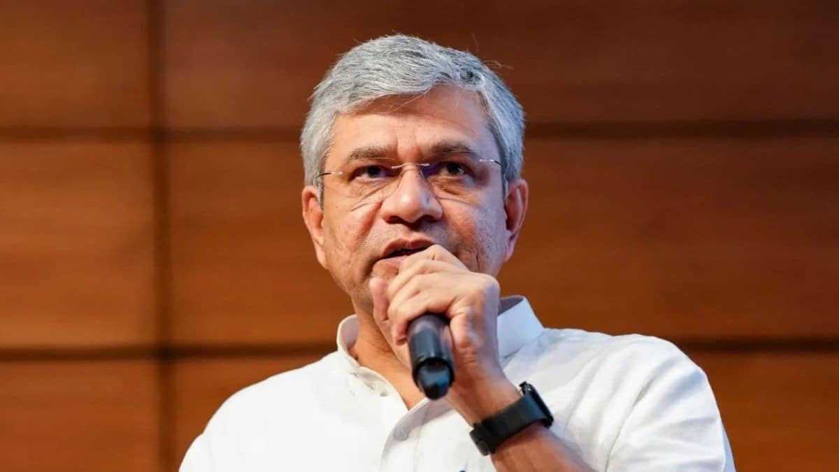 "Bharat Steps Up Efforts To Be A Product Nation": Ashwini Vaishnaw ...