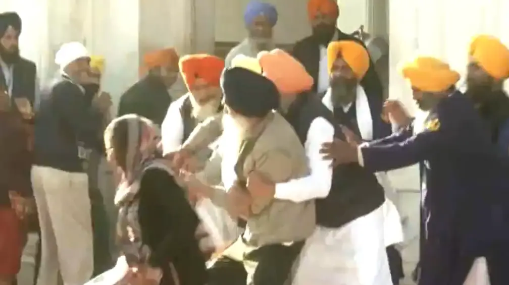 Watch: Exact Moment When Man Who Fired at Sukhbir Singh Badal Was Caught at Golden Temple ...