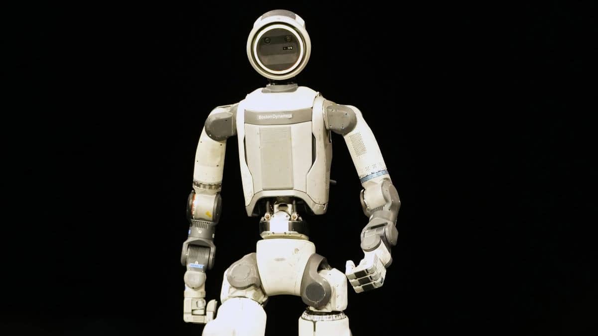 Meet Atlas, A Humanoid Robot That Can Do Most of Your Chores, And ...