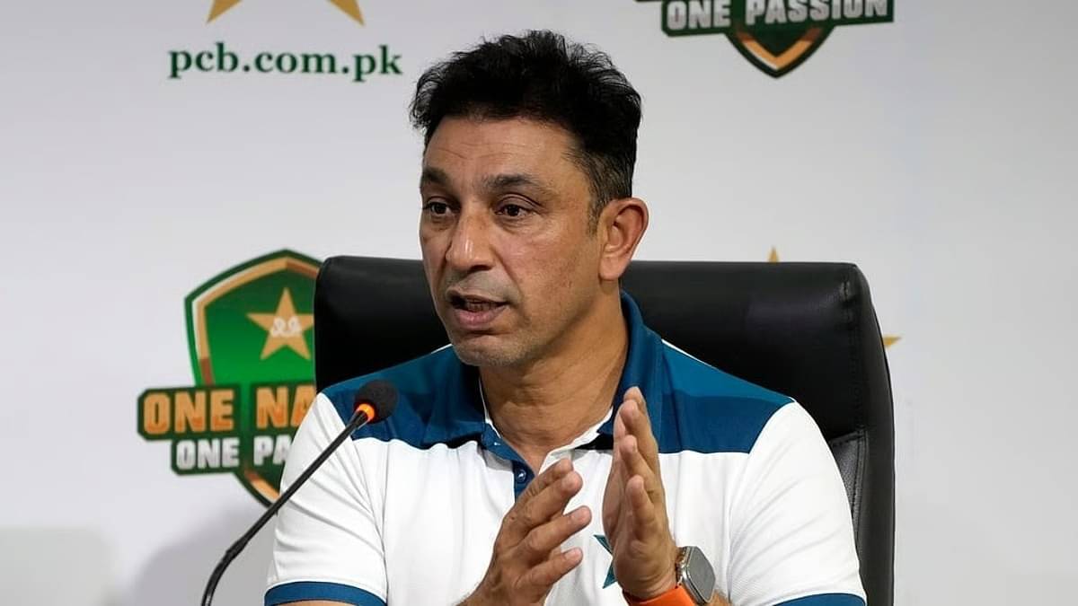 PCB's Coaching Woes Continue After Being Compelled To Keep Azhar ...