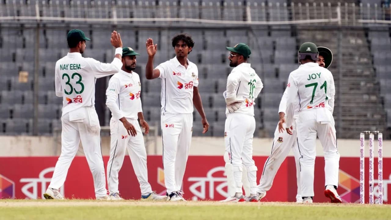 Verreynne Century Puts South Africa In Command Against Bangladesh In ...