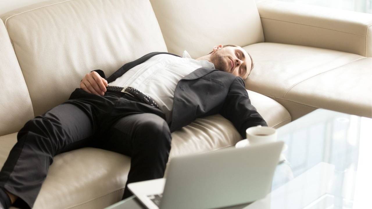 5 Effective Tips To Help You Get Through The Dreaded Post-Lunch ...