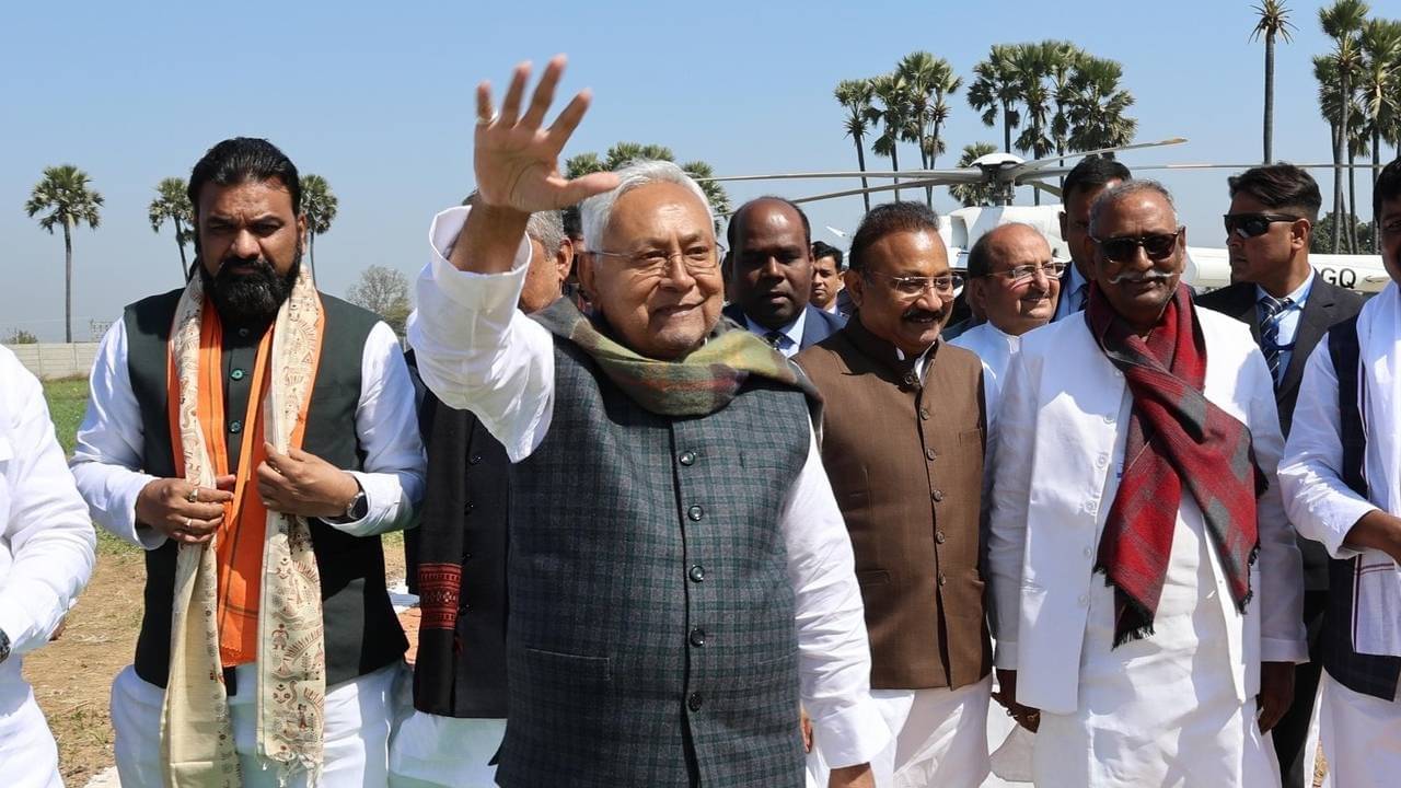 BREAKING: Nitish Kumar To Be NDA CM Face In Bihar, BJP Confirms | Republic World