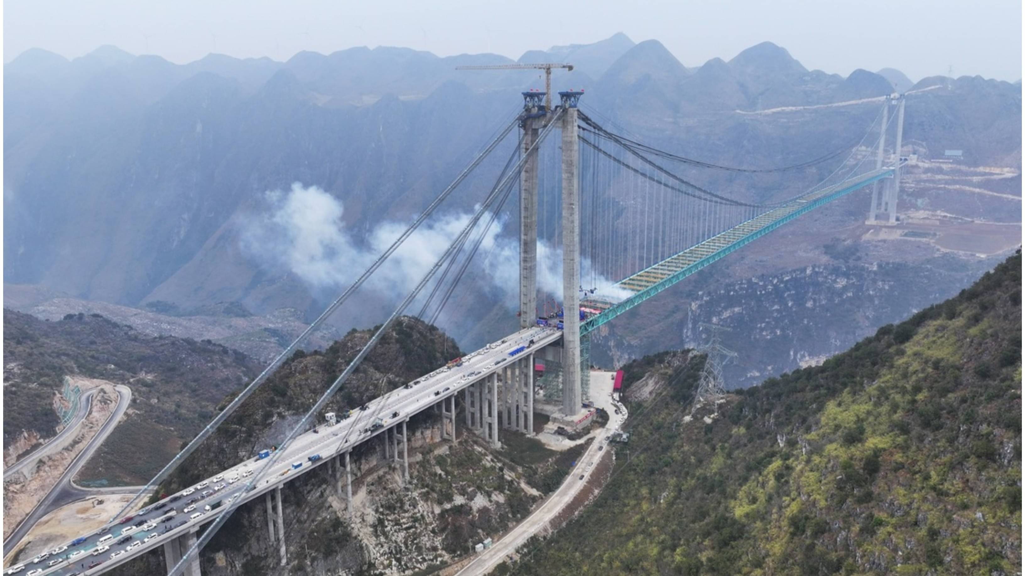 World’s Highest Bridge In China Cuts Travel Time from 1 Hour to Just 1 Min: All You Need to Know ...