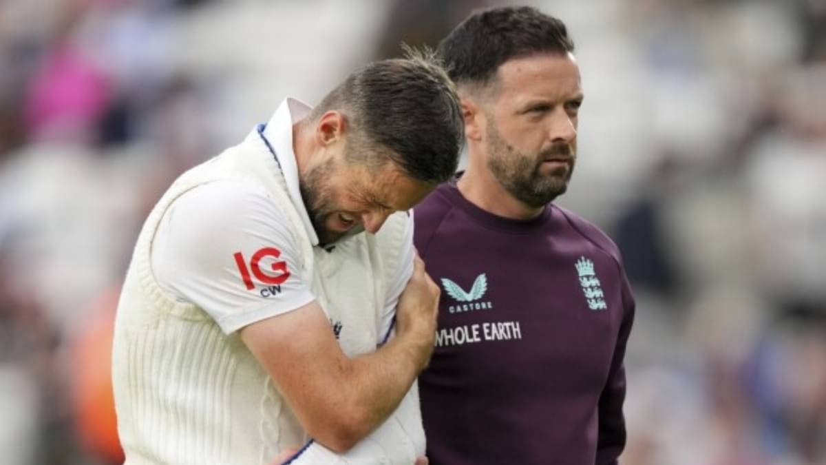Chris Woakes to Come Out to Bat Despite Injury if Required? Joe Root Makes Huge Comment ...