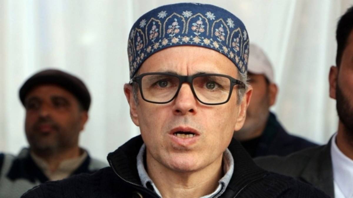 Omar Abdullah Demands Statehood For J&K, Says, 'Centre Must Fulfill Promise' | Republic World