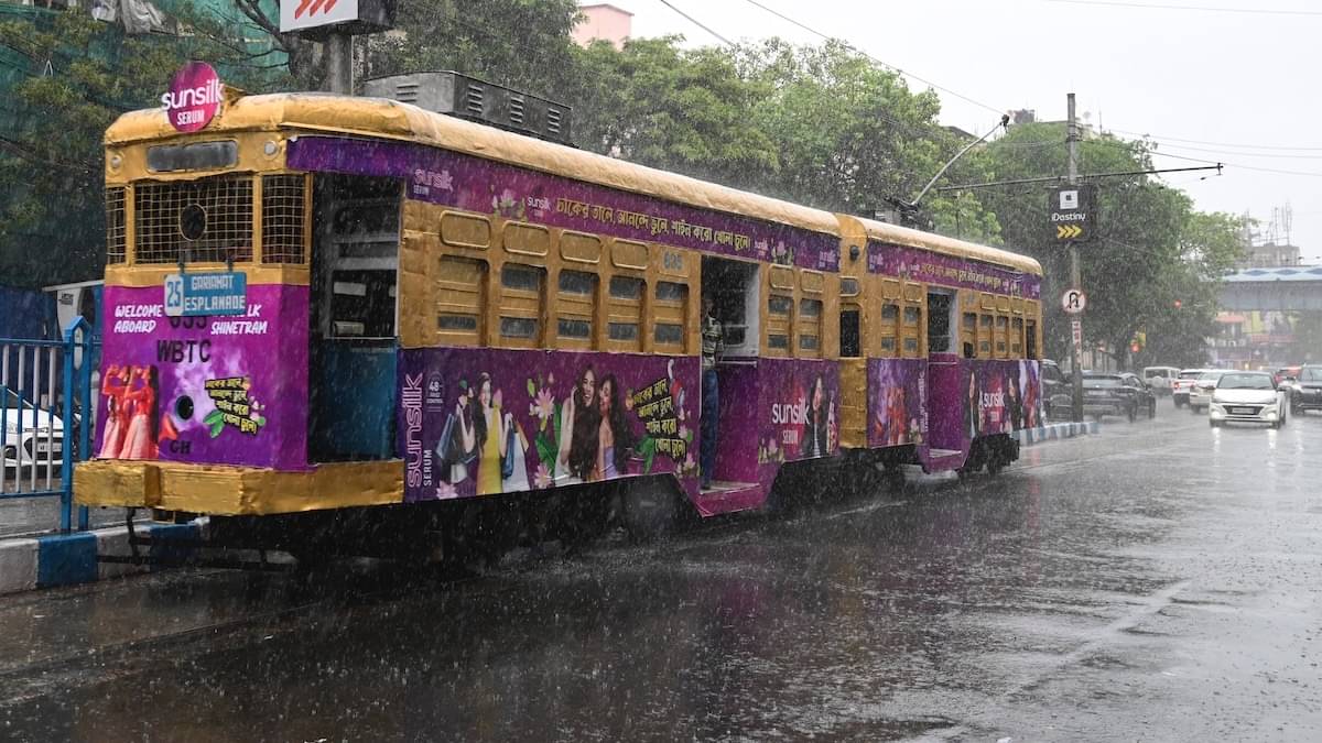 Cyclone Dana LIVE: When And Where It Will Make Landfall, Areas To Avoid ...