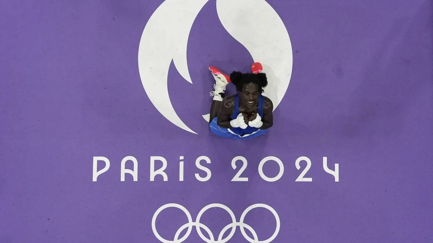 Jubilant boxer David De Pina secures the first-ever Olympic medal for ...