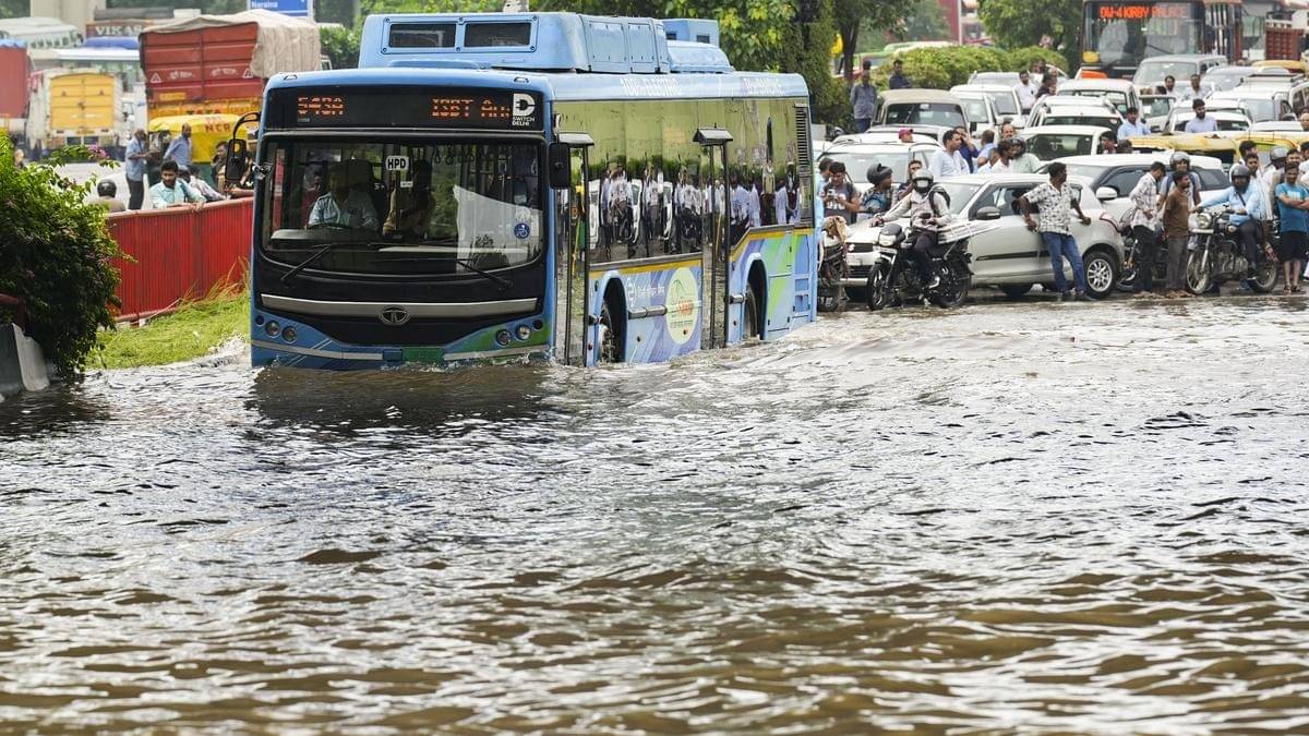 Waterlogging in Parts of Delhi After Rain, Police Issue Advisory ... Waterlogging in Parts of Delhi After Rain, Police Issue Advisory ...