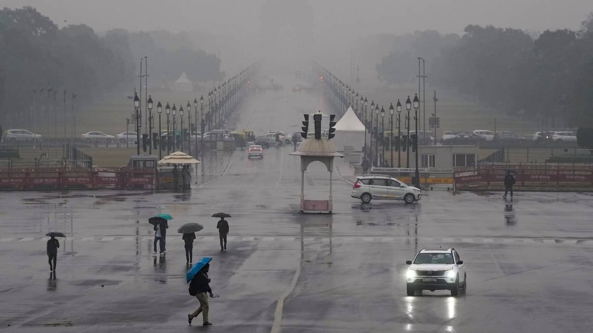 Delhi Continues to Witness Heavy Rainfall, IMD Issues Hailstorm Alert for North India | Republic ...