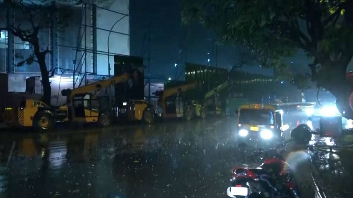 Delhi-NCR Weather Update: Overnight Rain, Hailstorms Bring Relief After Scorching Heat ...