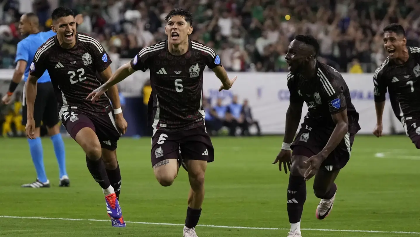 Mexico beats Jamaica 1-0 in Copa America opener on Gerardo Arteaga's ...