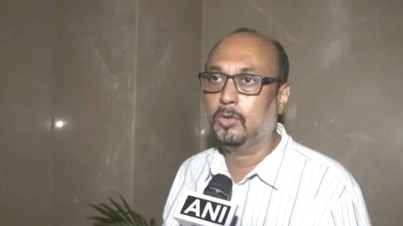 ED Records Statement Of Ex R.G. Kar Deputy Superintendent Akhtar Ali in Kolkata Rape Case ...