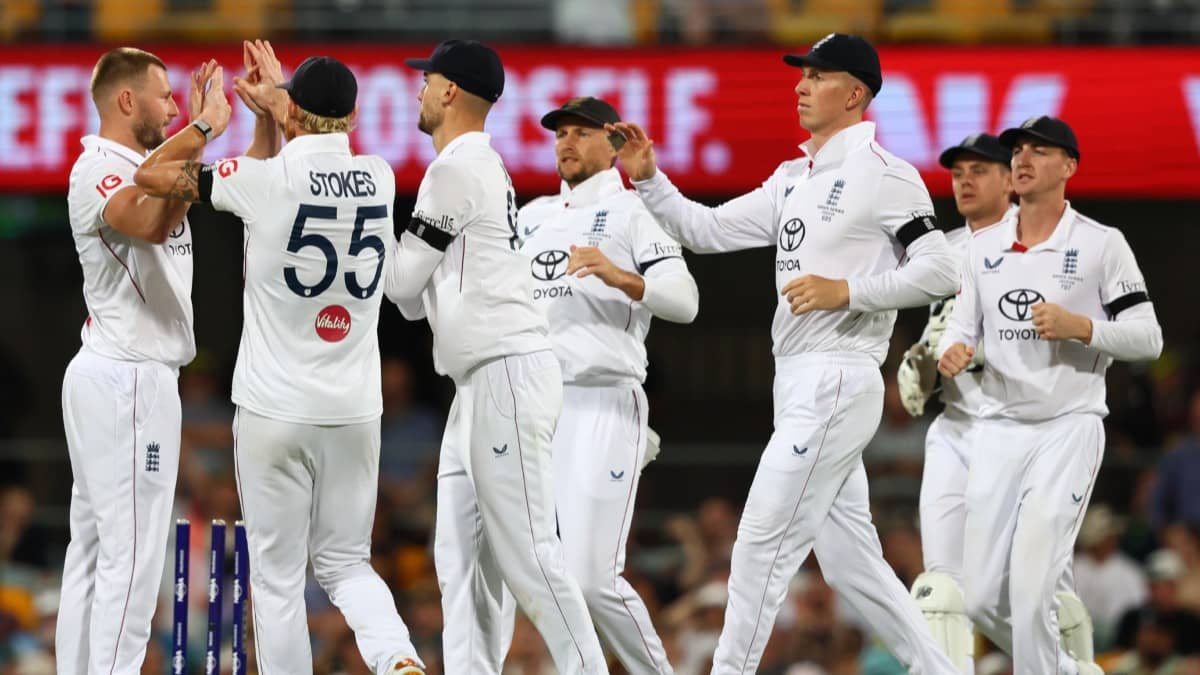 England Unveil Playing XI For Third Ashes Test; Josh Tongue Replaces ...