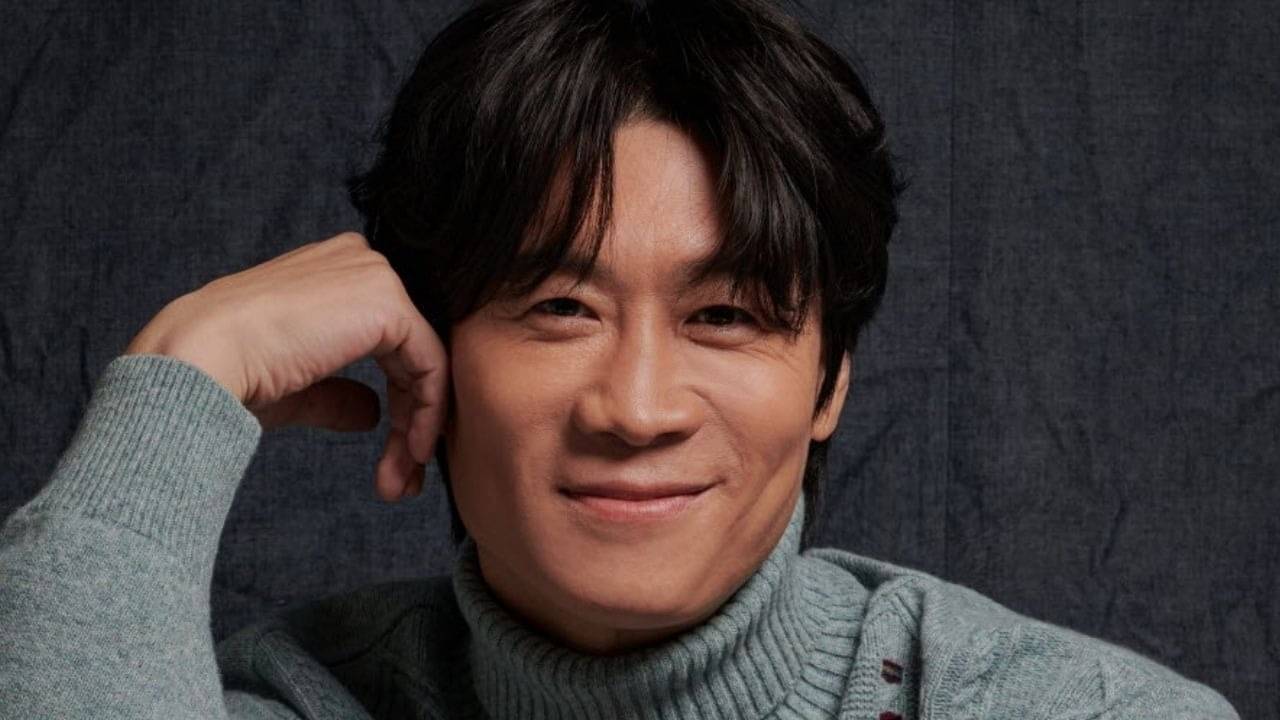 Extreme Job Actor Jin Seon Kyu's Agency Takes A Stand Against Online ...