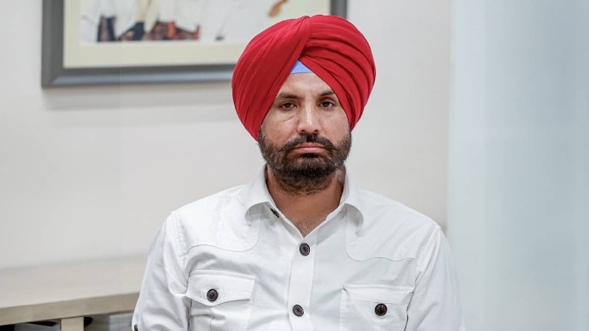 FIR Registered Against Punjab Congress Chief Raja Warring for Alleged ...