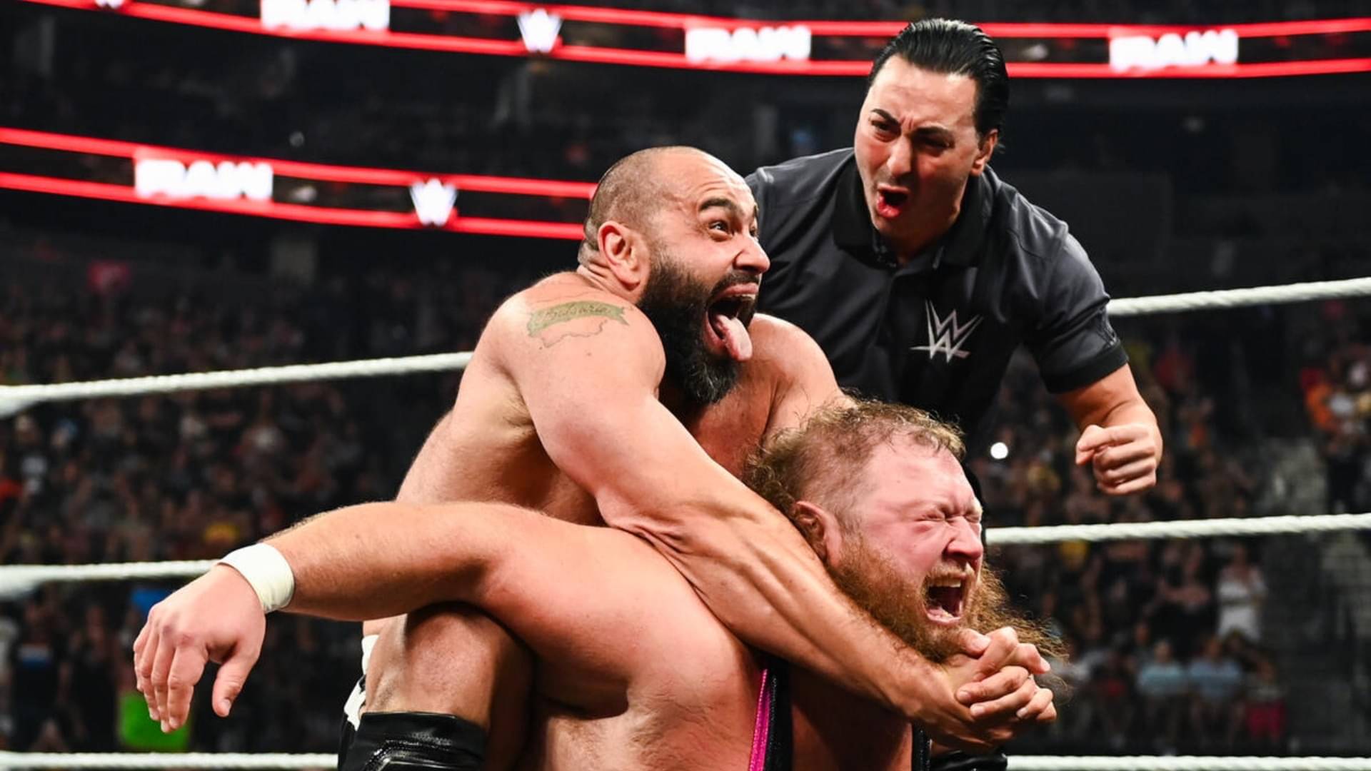 Former AEW Superstar Shakes Up WWE Roster After Returning At RAW After WrestleMania, Showcases ...
