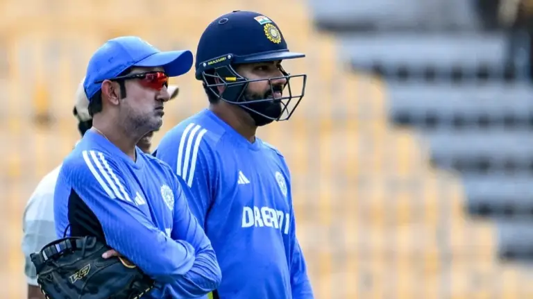 Rohit Sharma-Gautam Gambhir Put an End to Rift Rumours With Hug in Team Hotel Ahead of 1st ODI ...