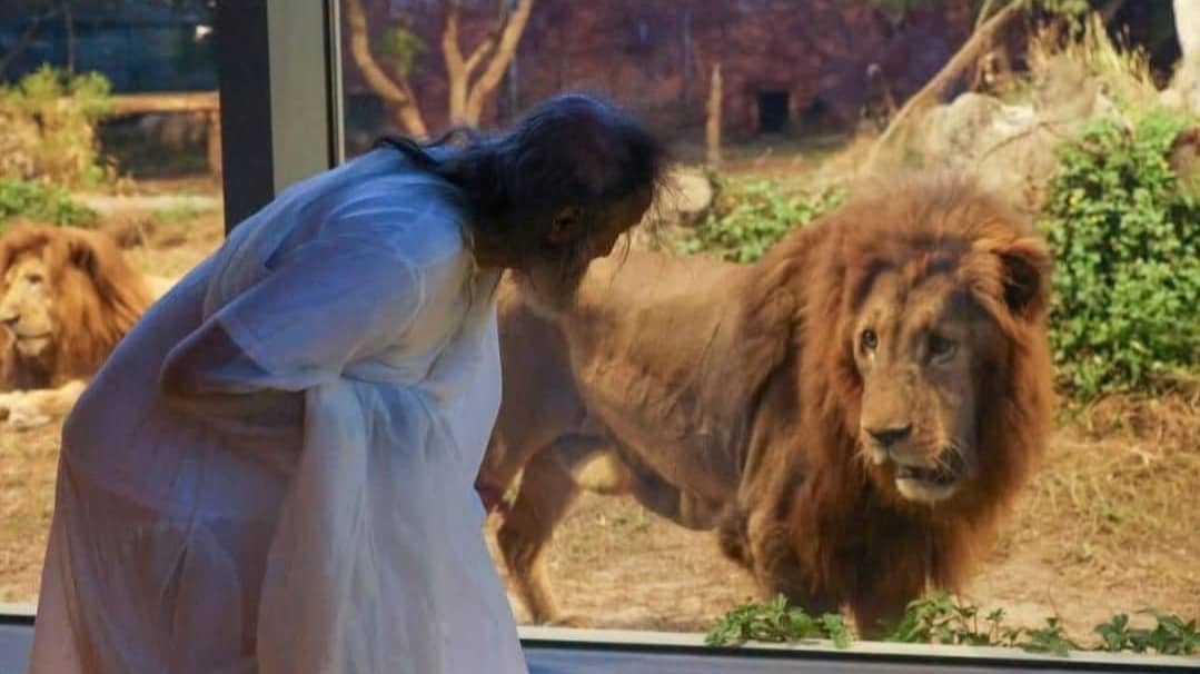 Gurudev Sri Sri Ravi Shankar's Heartfelt Praise For Anant Ambani's ...