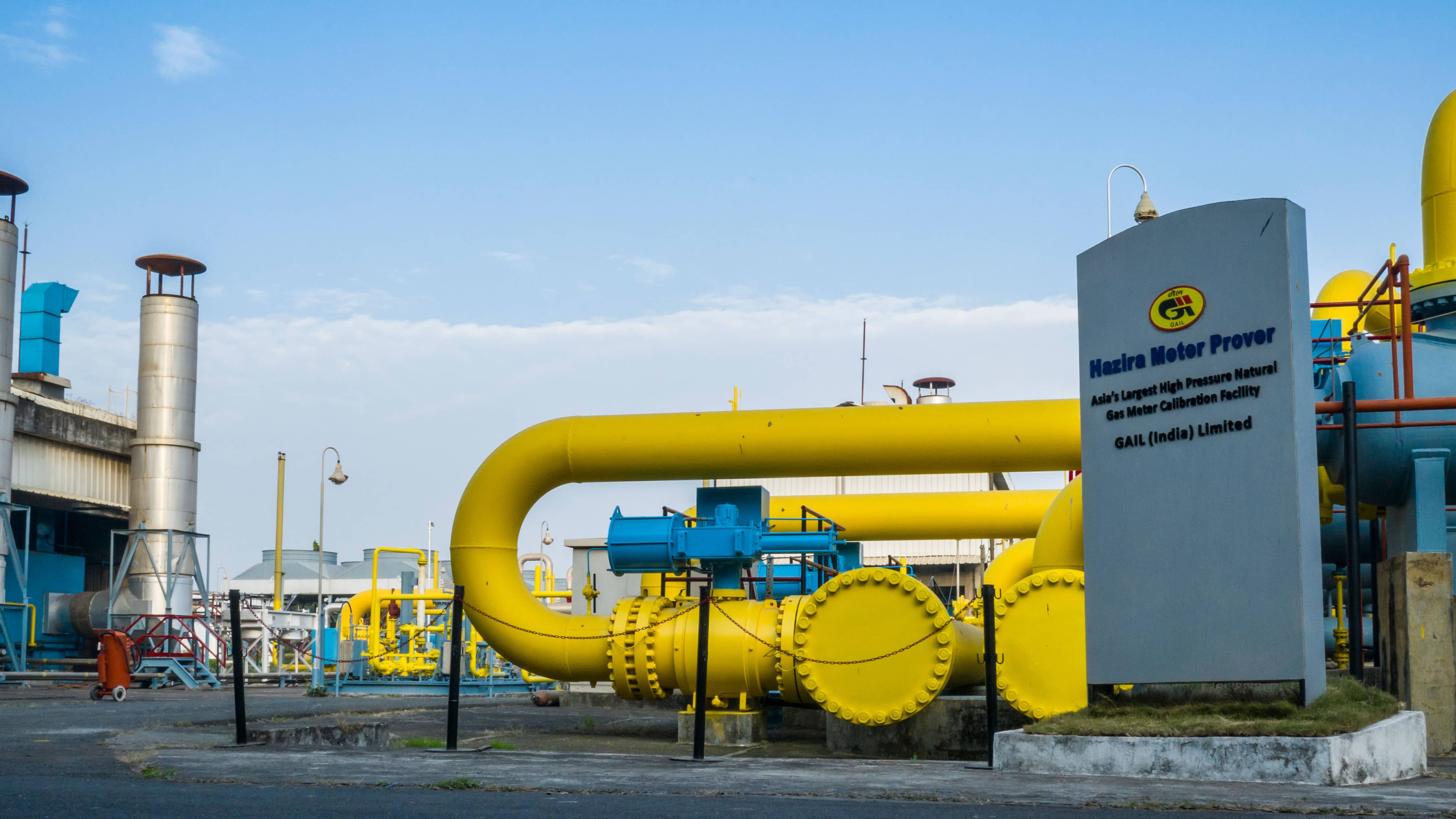 GAIL hires LNG carrier from CoolCo to boost gas transport | Republic ...