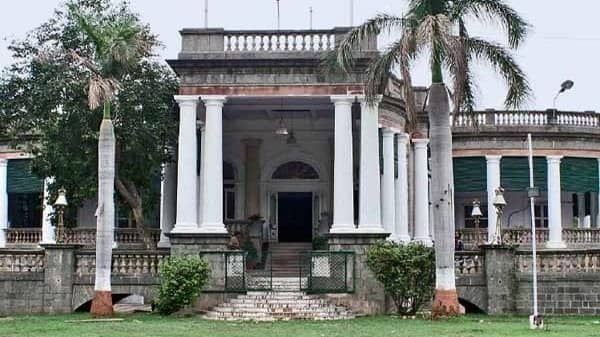 MP: Heirs of 1857 Martyr Demand Renaming of Indore's Residency Kothi ...