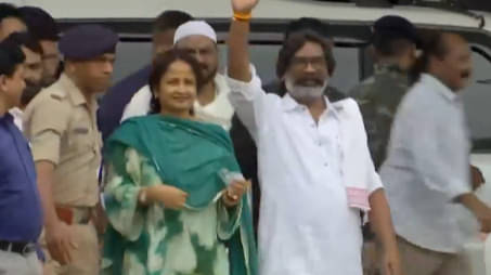 Ex-Jharkhand CM Hemant Soren Walks Out of Jail After 6 Months | Republic World