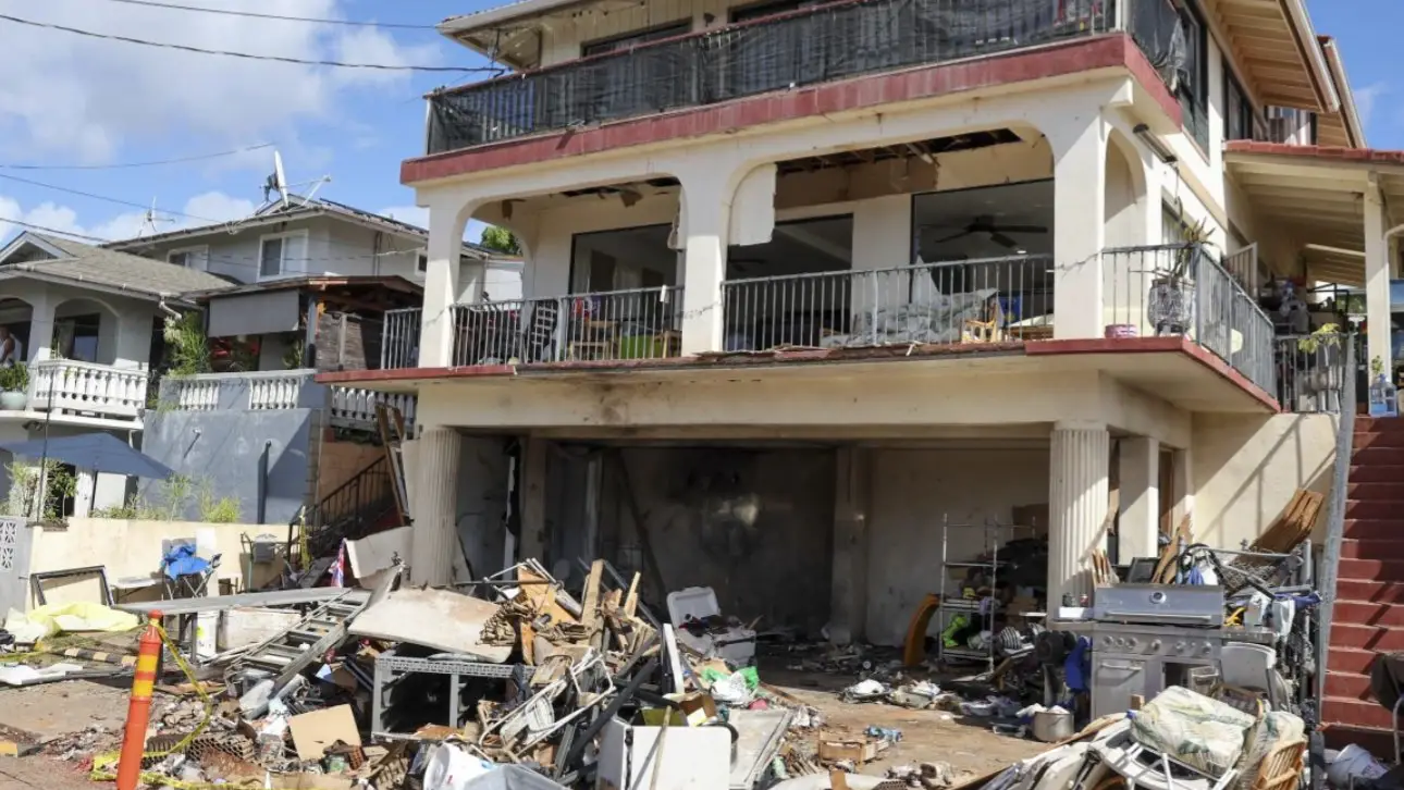 New Year Fireworks Blast: 3 Women Killed, Over 20 Injured in Honolulu ...