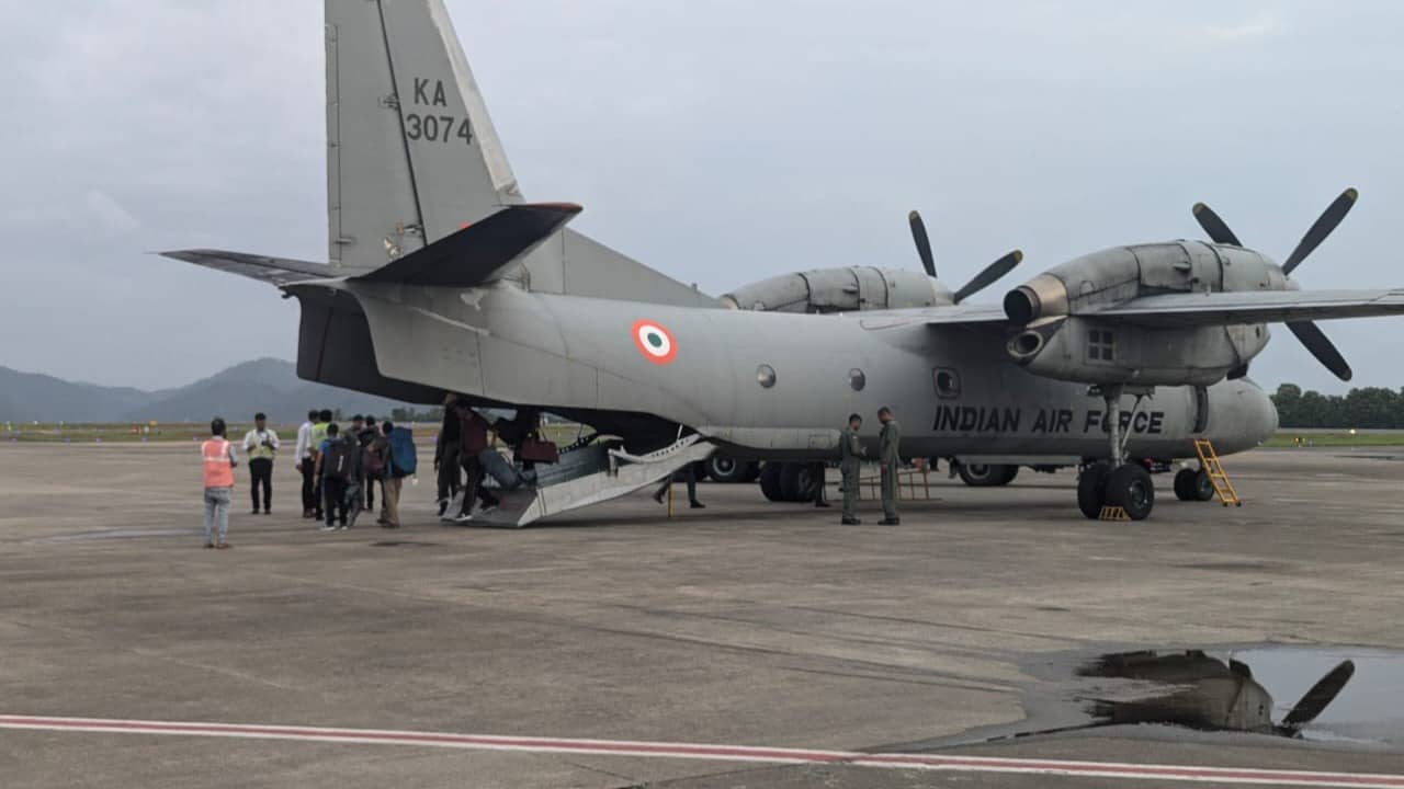 IAF Airlifts Radars To Expedite Search Operation In Landslide-Hit ...