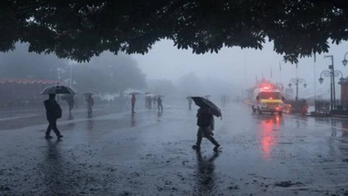 Delhi-NCR Weather Update: Heavy Rainfall Brings Much Needed Relief From Humidity | Republic World