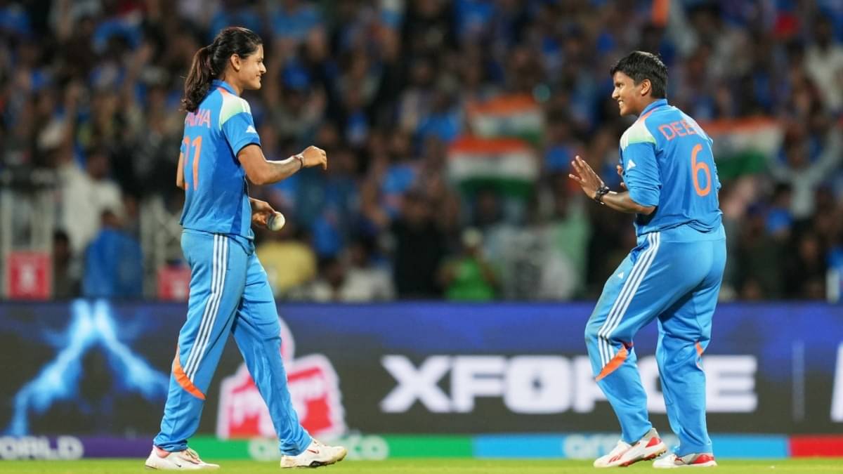 Women's World Cup 2025 Final: Deepti Sharma Baamboozles Annerie ...