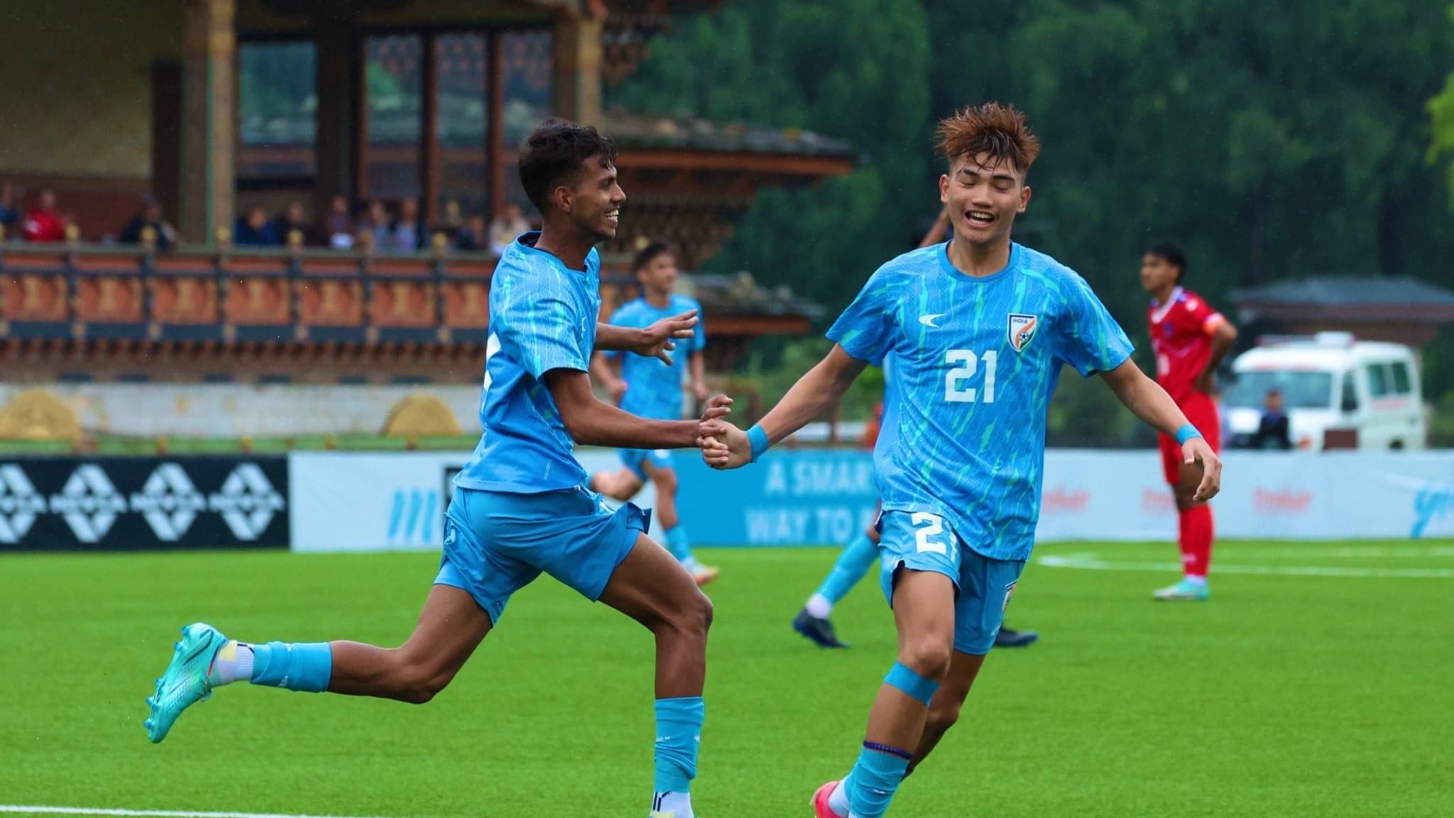India vanquish Bangladesh 2-0 to win SAFF U17 Championship | Republic World
