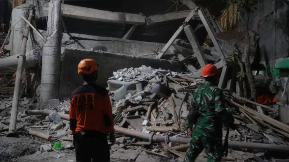 Indonesian Boarding School Building Collapses On Students: One dead ...