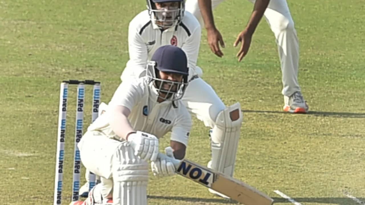 Ranji Trophy: Jharkhand Crawl To 136 For 3 Vs Delhi On A Curtailed Day ...