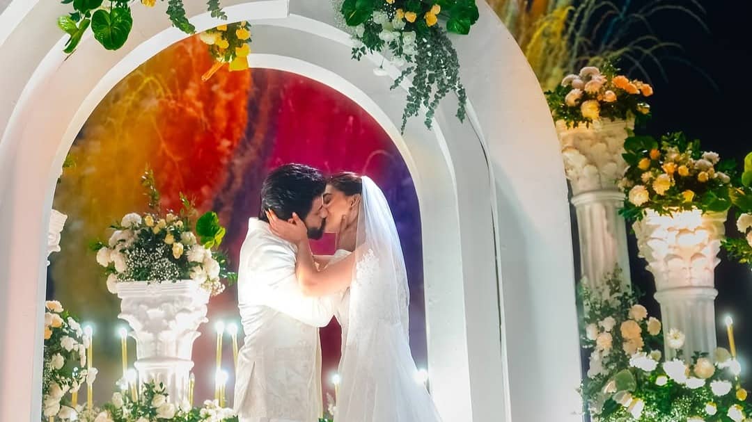 Keerthy Suresh, Antony Thattil's Christian Wedding Photos Are Straight ...