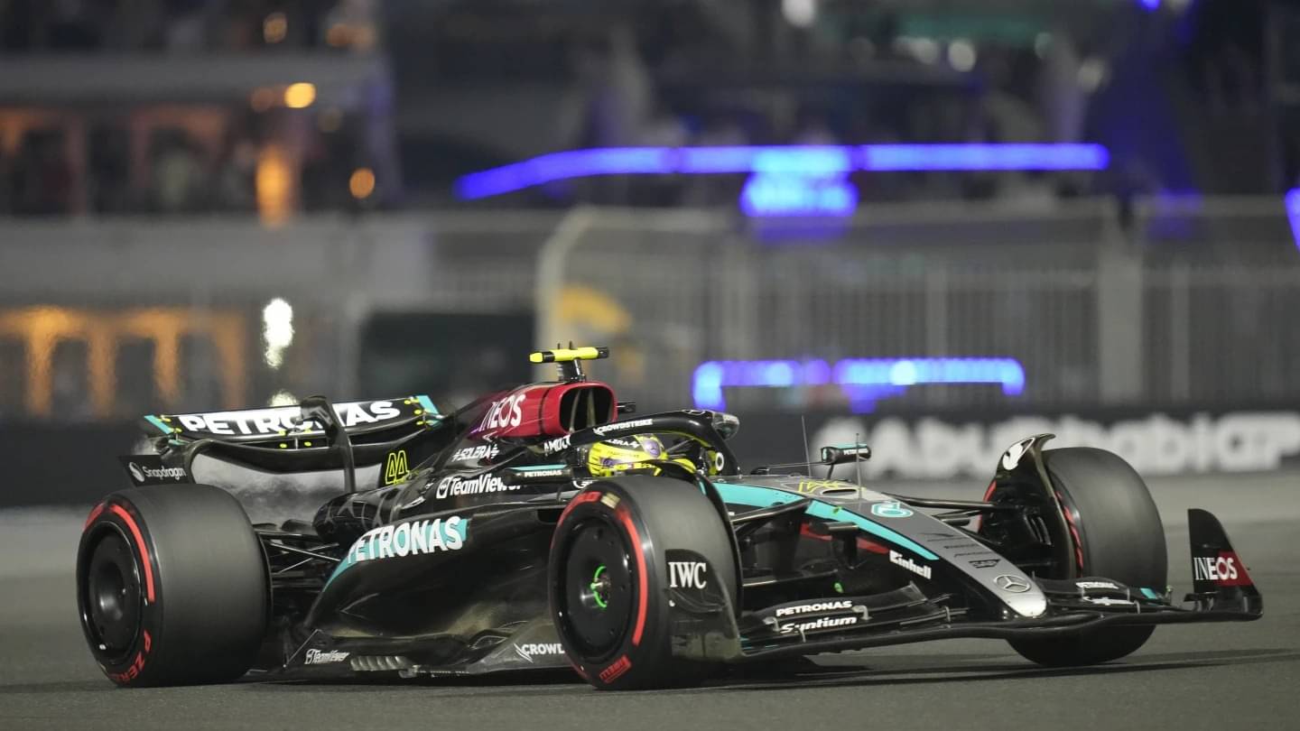 'We Need To Apologize': Mercedes Issue Apology To Lewis Hamilton After Abu Dhabi Qualifying ...