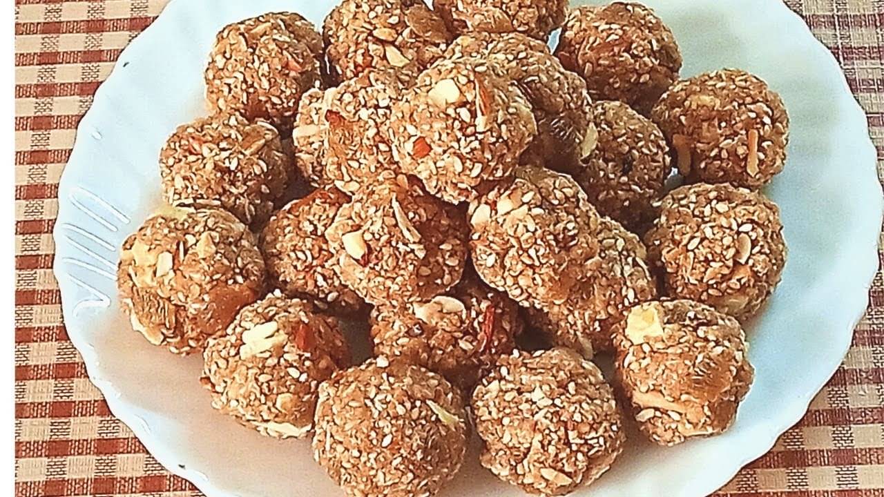 Struggling With Weakness? Try This Makhana-Infused Laddu Recipe ...