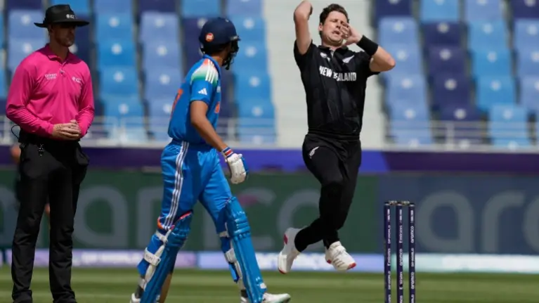 Kiwi Pacer Matt Henry Scripts History In Champions Trophy, Topples Shoaib Akhtar To Register ...