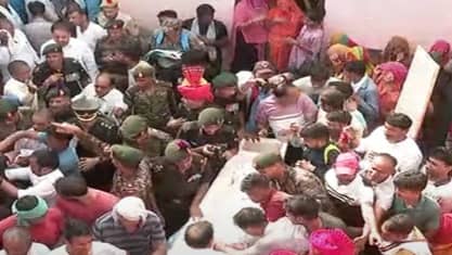 Jhunjunu Bids Tearful Adieu to Martyr Sepoy Ajay Singh Who Made Supreme ...