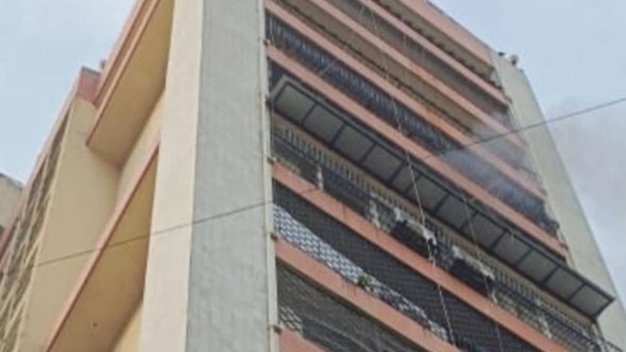 BREAKING: 3 Killed After Massive Fire Breaks Out at a 14-storey ...